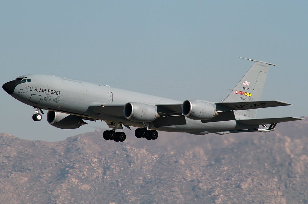 Aero Pacific Flightlines: KC-135R action at March Air Force Base