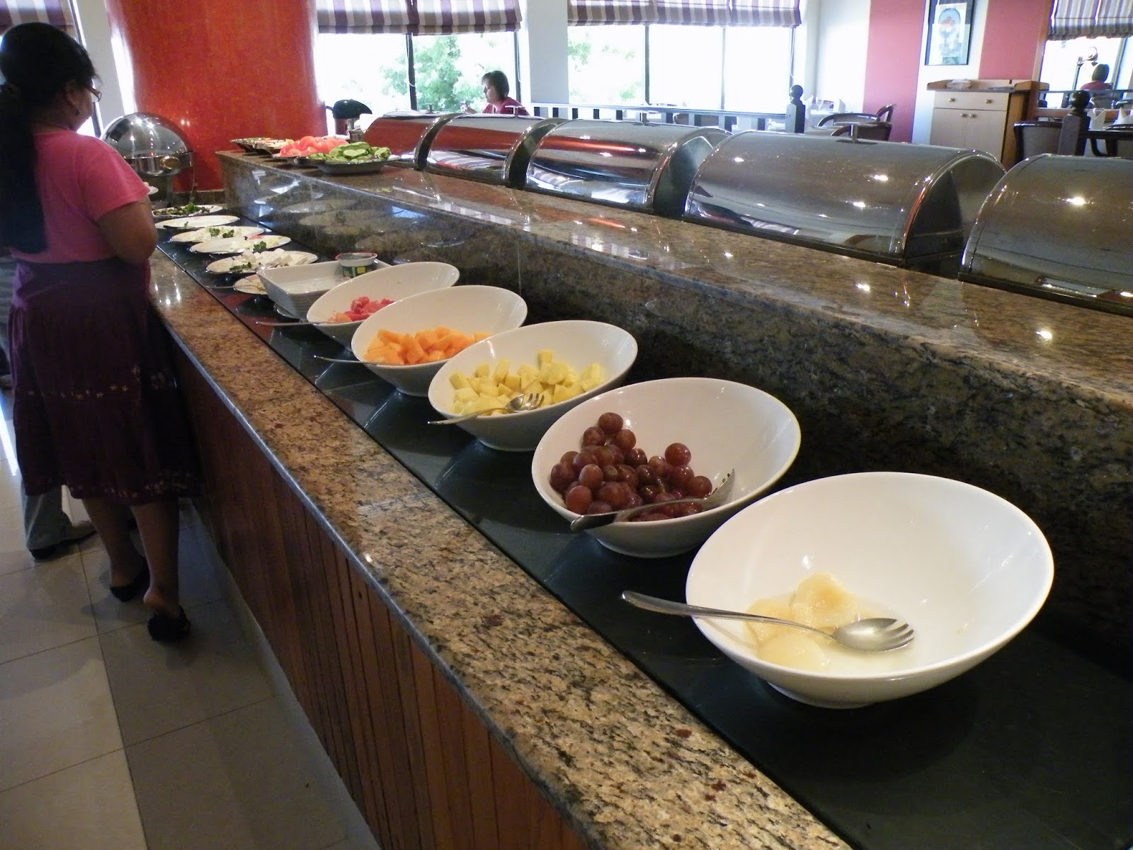 Go with Henry: Weekend retreat at the Muscat Holiday Inn