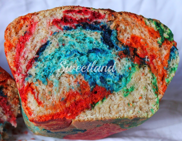 Sweetland: Pan de molde de colores