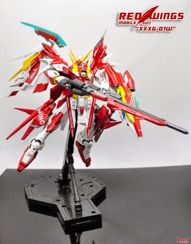 Custom Build: 1/100 Wing Gundam Red Wings/ Akabane