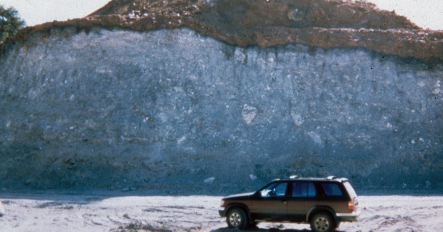 Wyoming Diamond & Gemstone Province: Kimberlite Pipes and Volcanoes