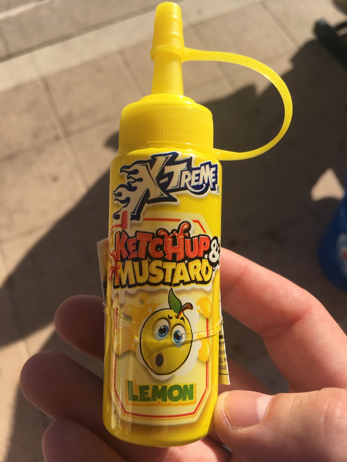 A Review A Day: Today's Review: X-Treme Ketchup & Mustard: Lemon Candy