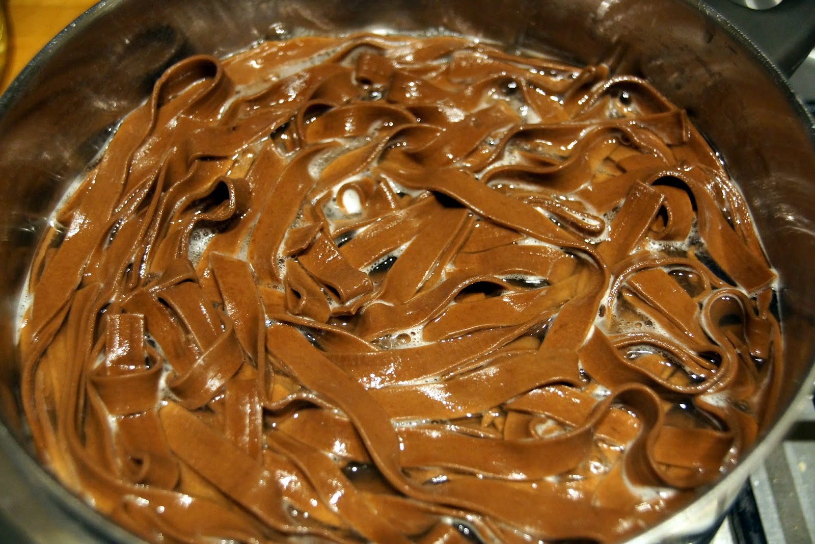 Symétrie et p'tits biscuits: Chocolate Pasta