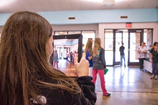 Wisdom from the Middle: A Christmas Carol Scavenger Hunt