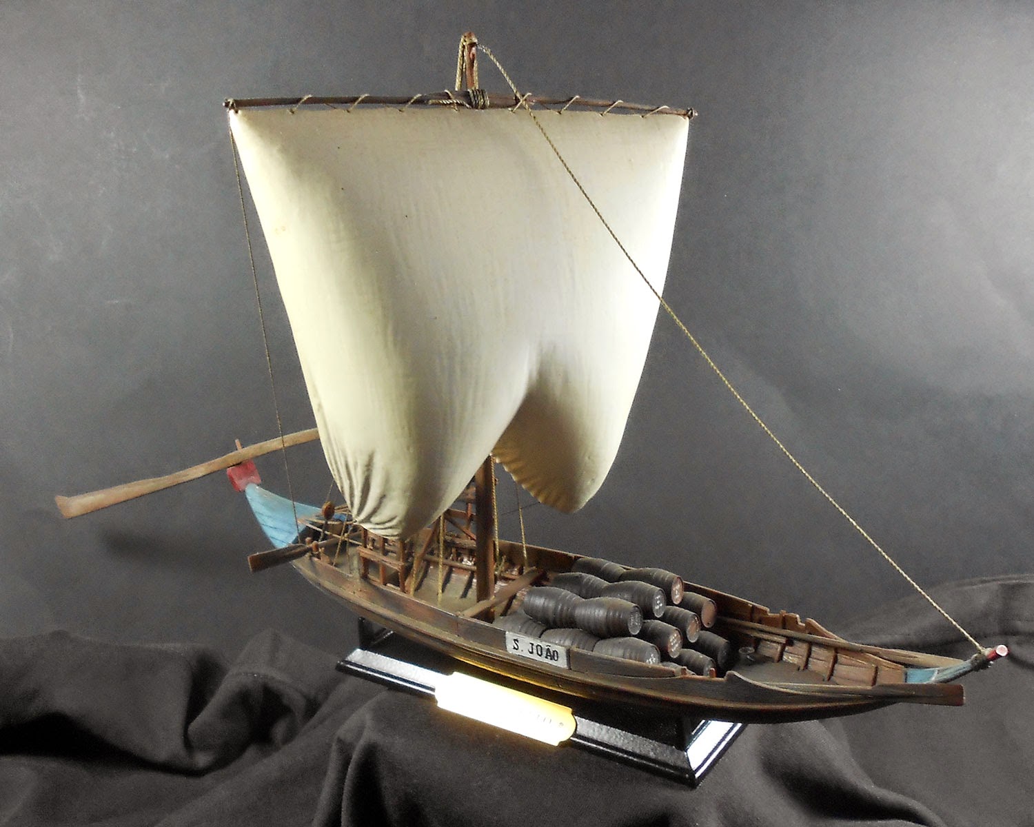 Papel & Plástico: BARCO RABELO / RABELO BOAT