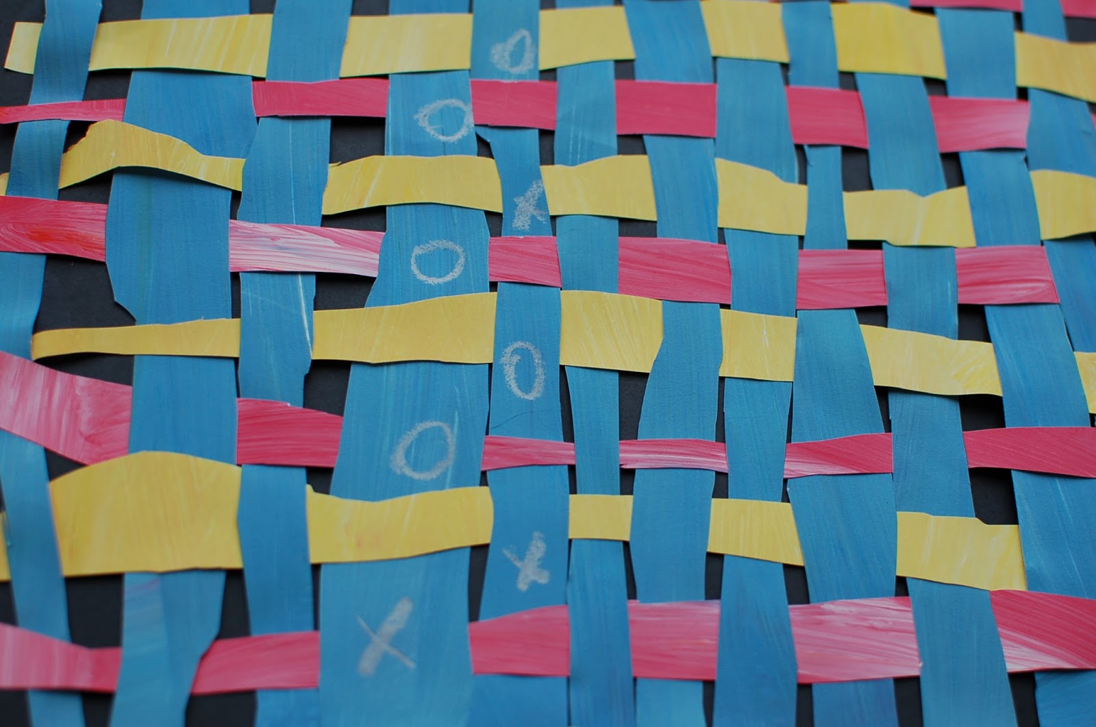 Sunnyside Art House: Weaving with Paper