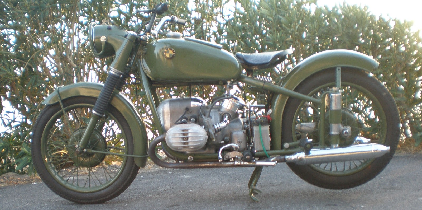 BMW Classics: BMW R67/2