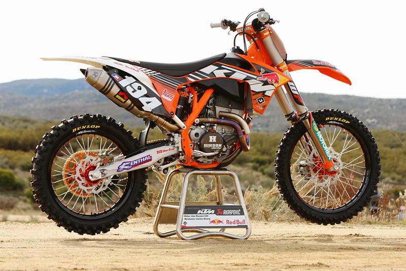 Daily Moto: 2011 Ken Roczen's Red Bull KTM SX 250 (8 images)