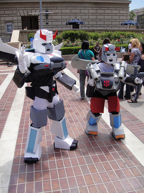 Cosplay Zone: Transformer Cosplay from Botcon 2011