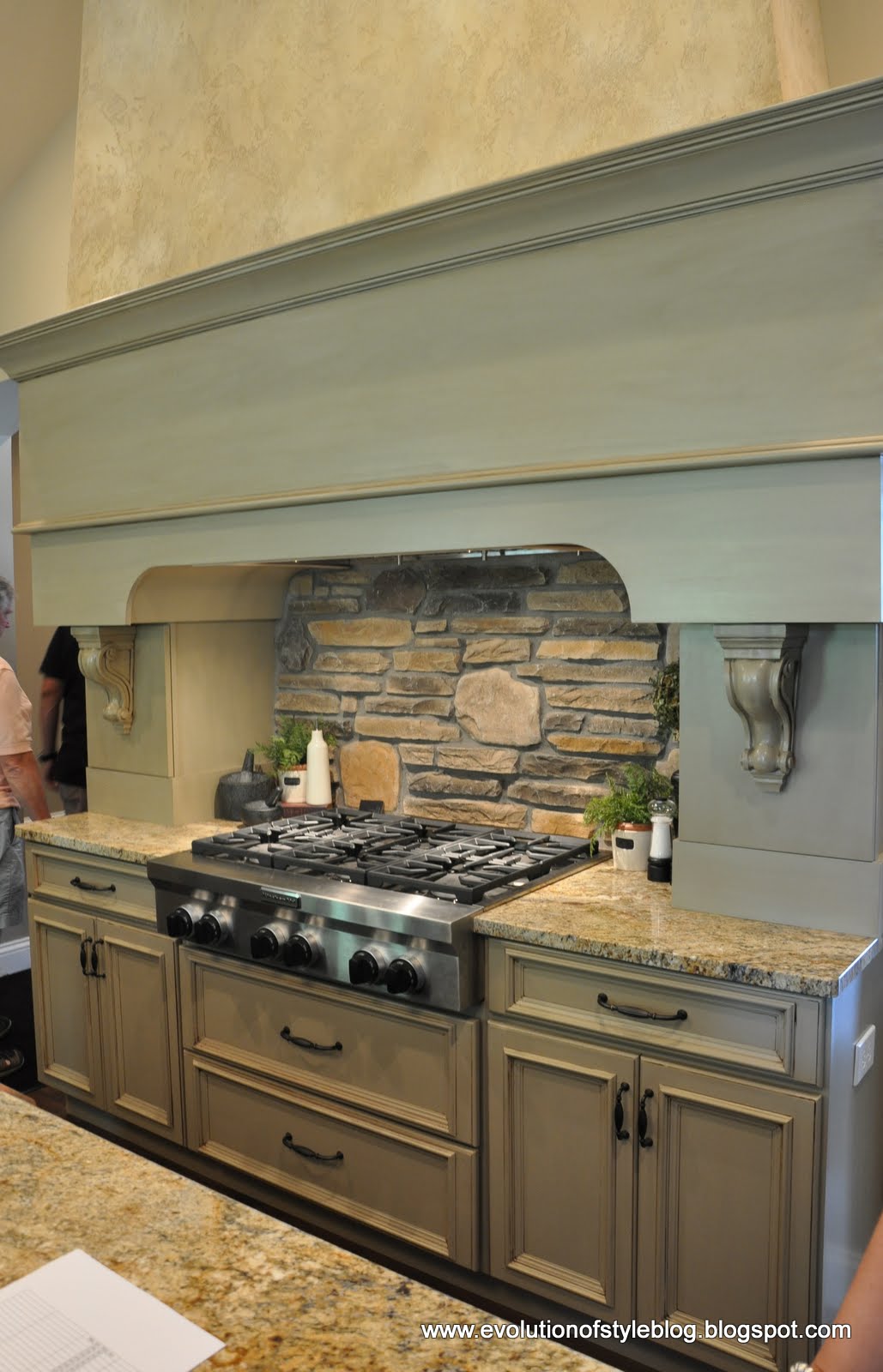 Homearama 2013 - House Tour #2 - Evolution of Style