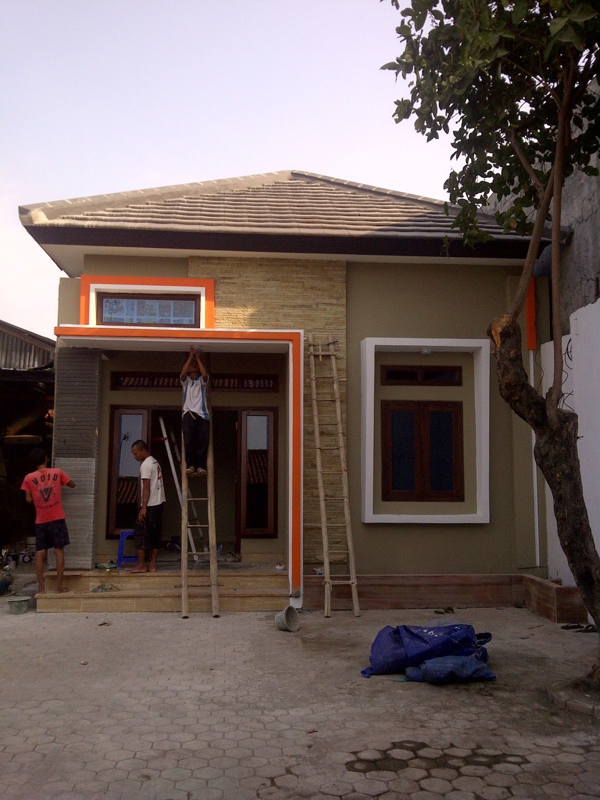 Bengkel Rumah Tegal