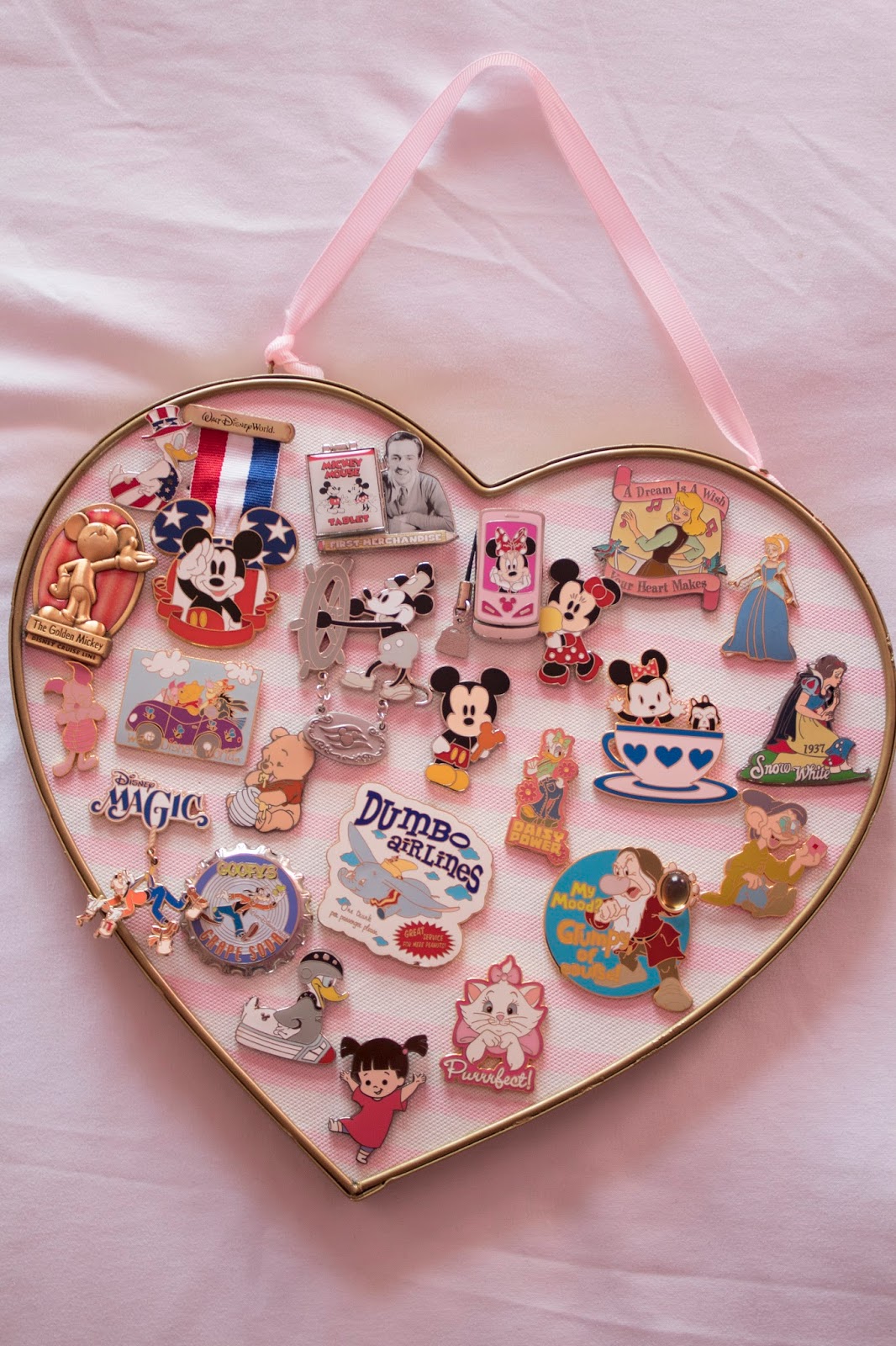 Sew Cute: Dose of Disney: My pin collection!