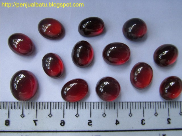 Batu Garnet