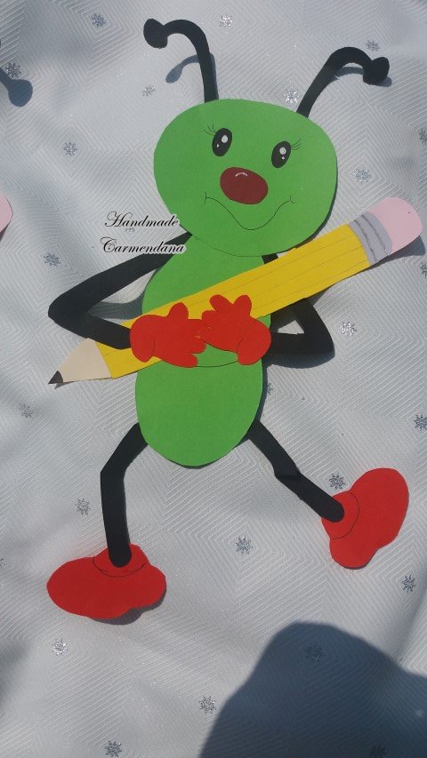 decoratiuni handmade: Greieras cu creion