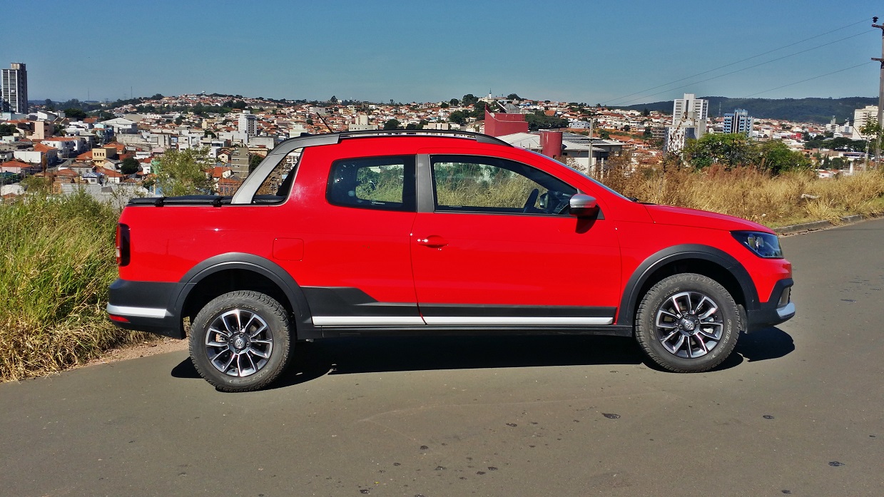RACIONAUTO: VOLKSWAGEN SAVEIRO CROSS CABINE DUPLA 2017 - AVALIAÇÃO