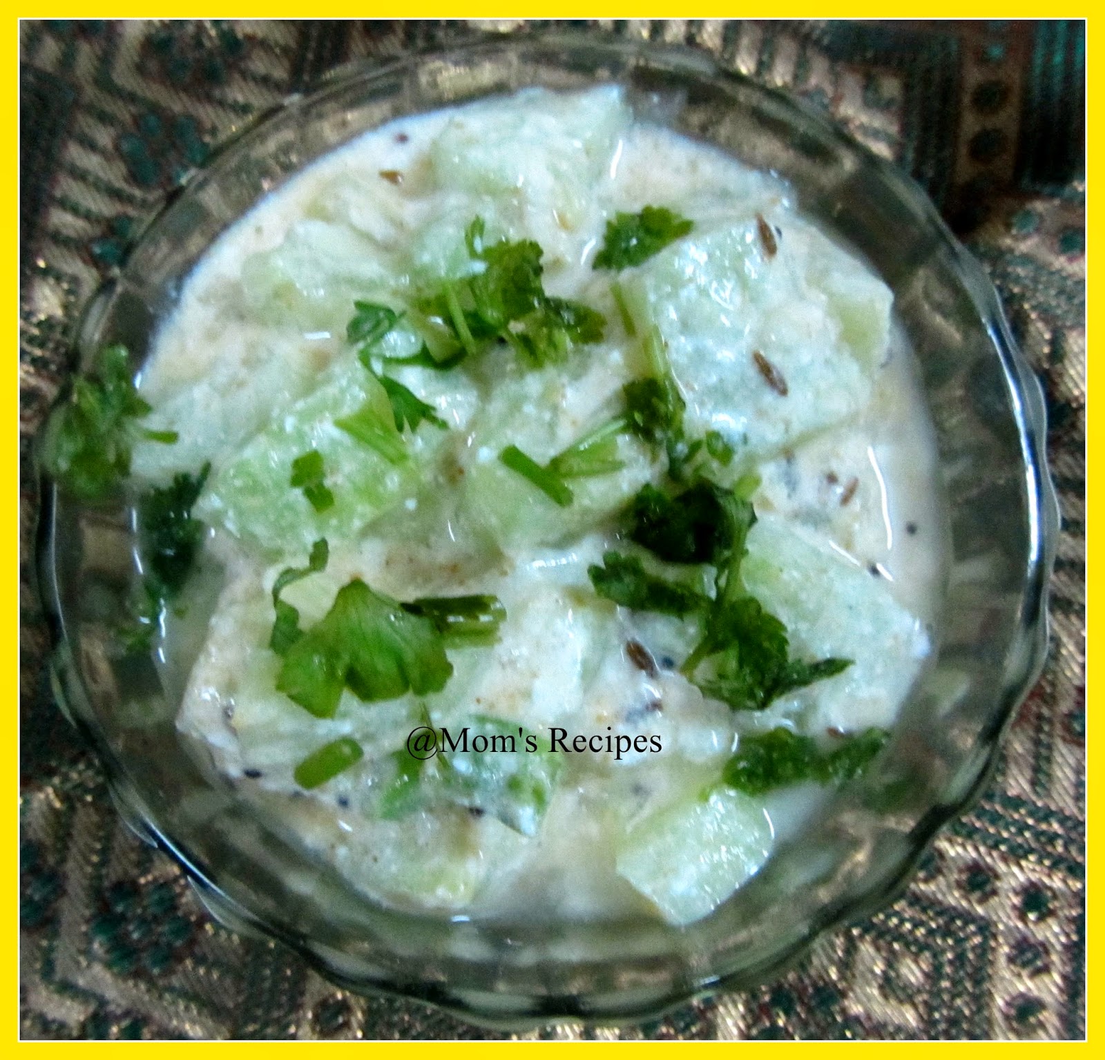 Mom's Recipies: Kakadichi Koshimbir | Koshimbir | Cucumber Raita
