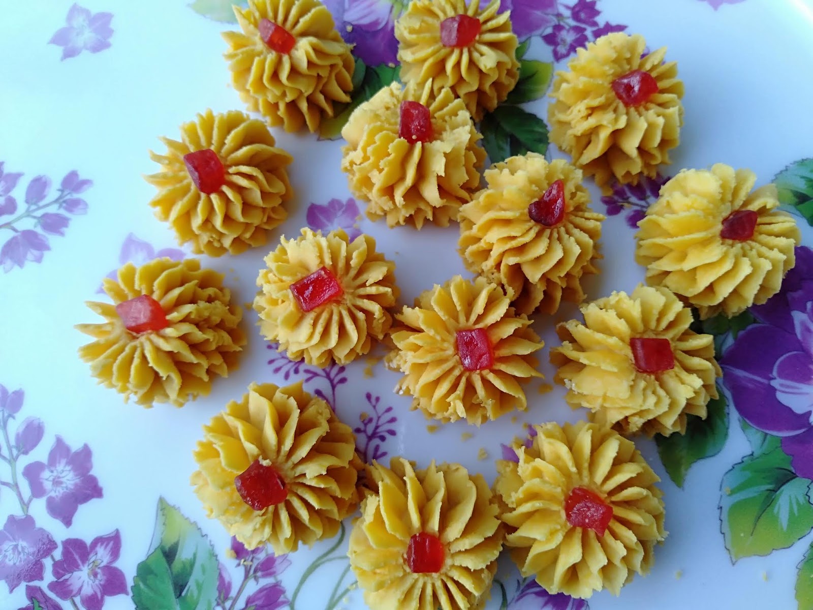 Semperit Kastard Klasik Azlina Ina