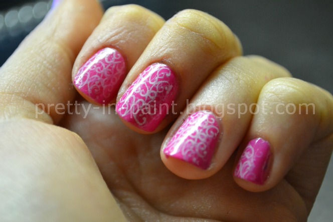 Pretty In Paint: Mani of the Day: Valentine's Day Mani!