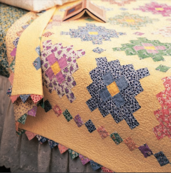 Quilt Patchwork Garden Flowers -Free PDF Pattern