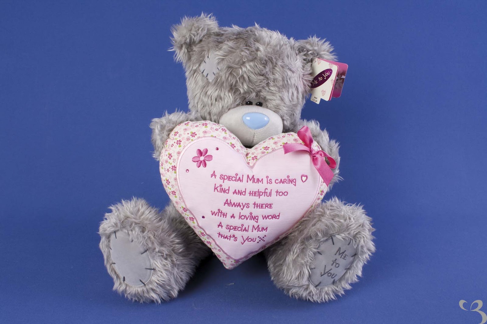 Three Little Bears: Tatty Teddy Hugs for Mum on Mothers Day