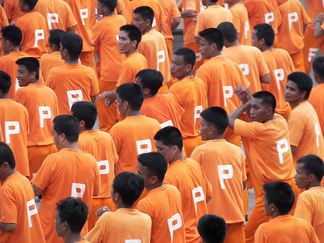 Sharing The World Together: The Dancing Prisoners of the Philippines