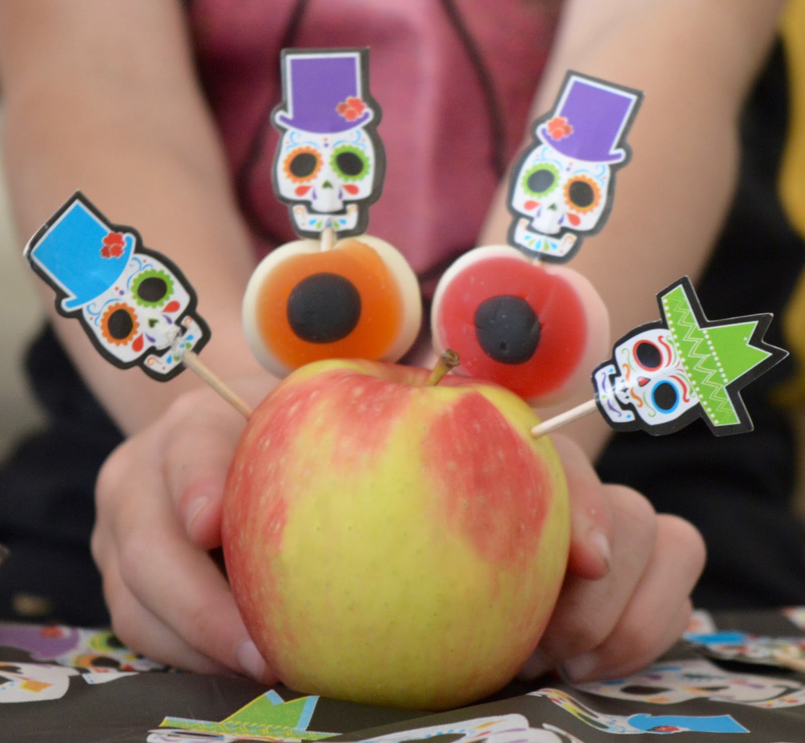 How to Create Scary Apple Faces with PinKids® Apples | North East ...
