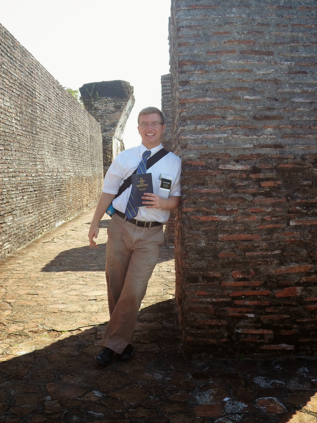 ELDER HUNTER DARREN DEVRIES