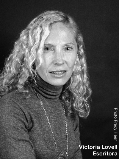 Victoria Lovell: Entrevista de Rolando Revagliatti