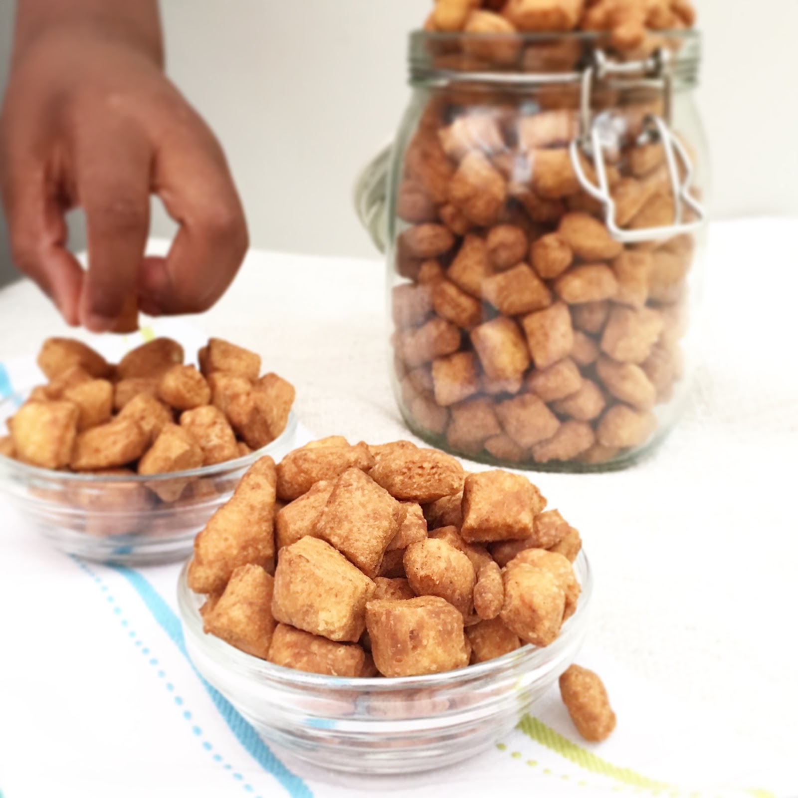 FoodAce: Extra Crunchy Chin Chin