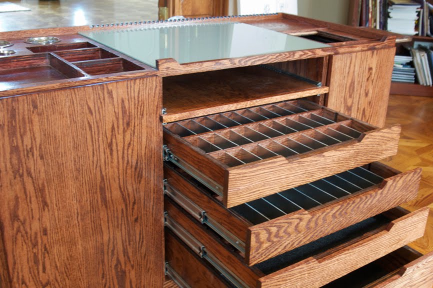 INSIDE THE ARTIST'S STUDIO: New and Improved Taboret