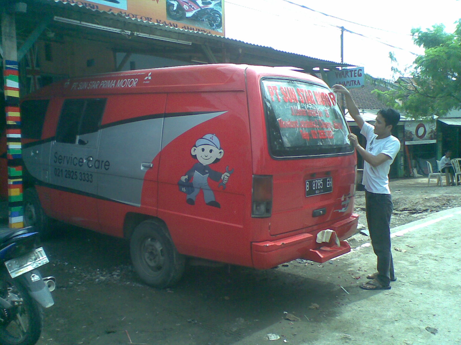 Branding mobil PT SUN STAR PRIMA MOTOR ~ CUTTING STICKER CIKARANG - BEKASI