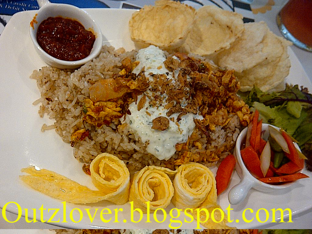 OutzLover Unire: AdFUNture At Sam & Jolly