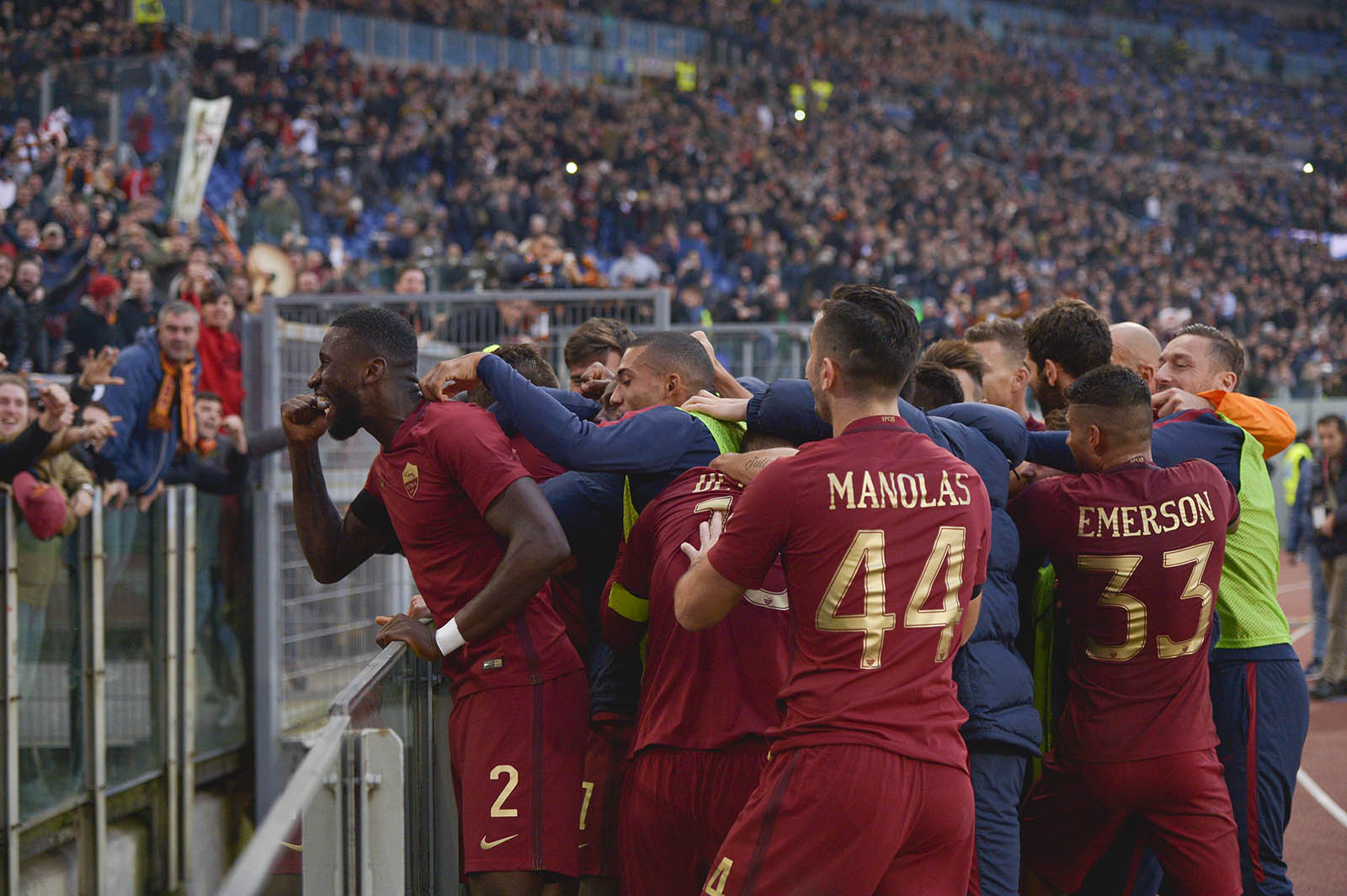 AS Roma Debuts Stunning Nike Derby Kit - Footy Headlines AS Roma Debuts Stunning Nike Derby Kit - Footy Headlines