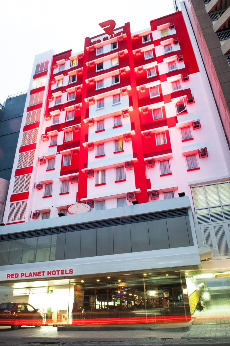 RED PLANET HOTEL AMORSOLO TOUR - Rochelle Rivera