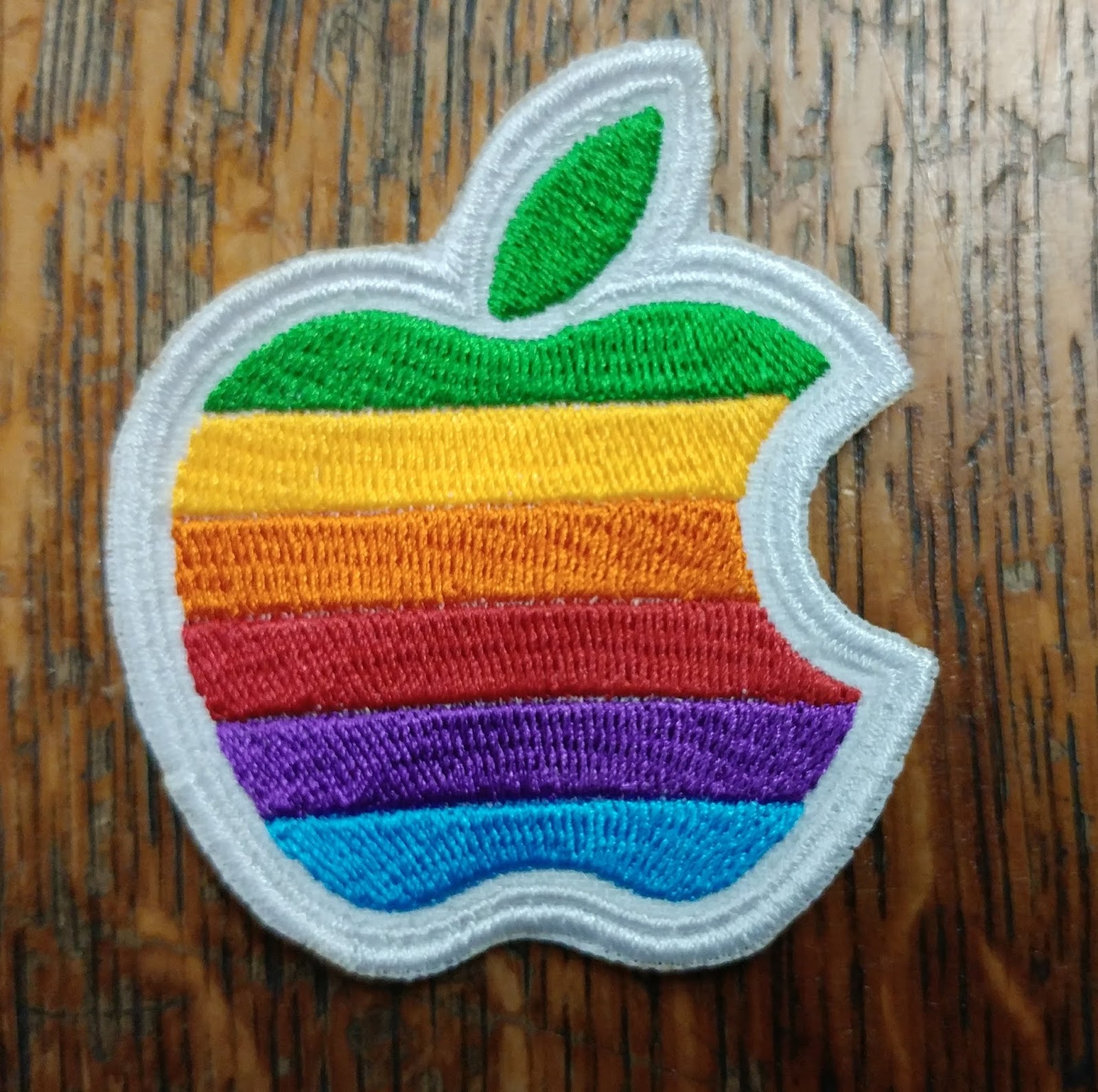 Exploriment: Patchery: Apple