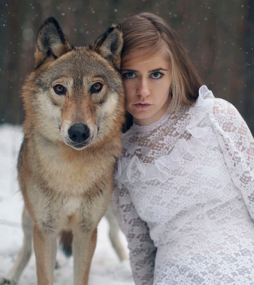 White Wolf : Dreamy Portraits of Women Living in Harmony with Wild ...