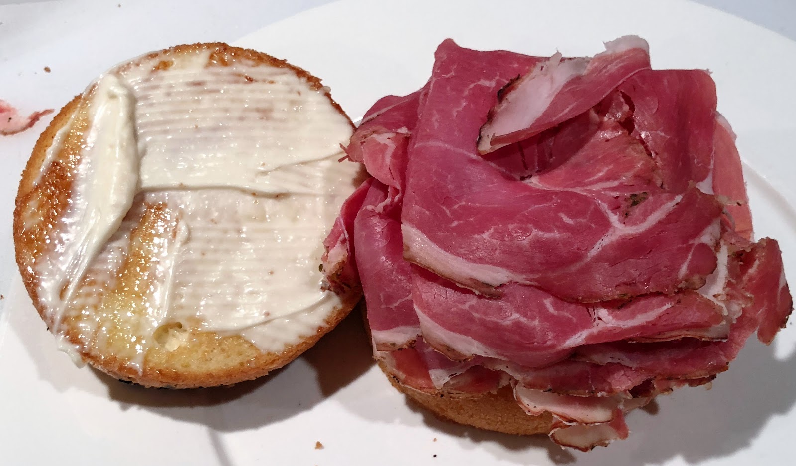 Kosher Doshers Koshcuterie {kosh-koo-tur-ee}: Lamshinke (Ham-Tasting-Lamb)