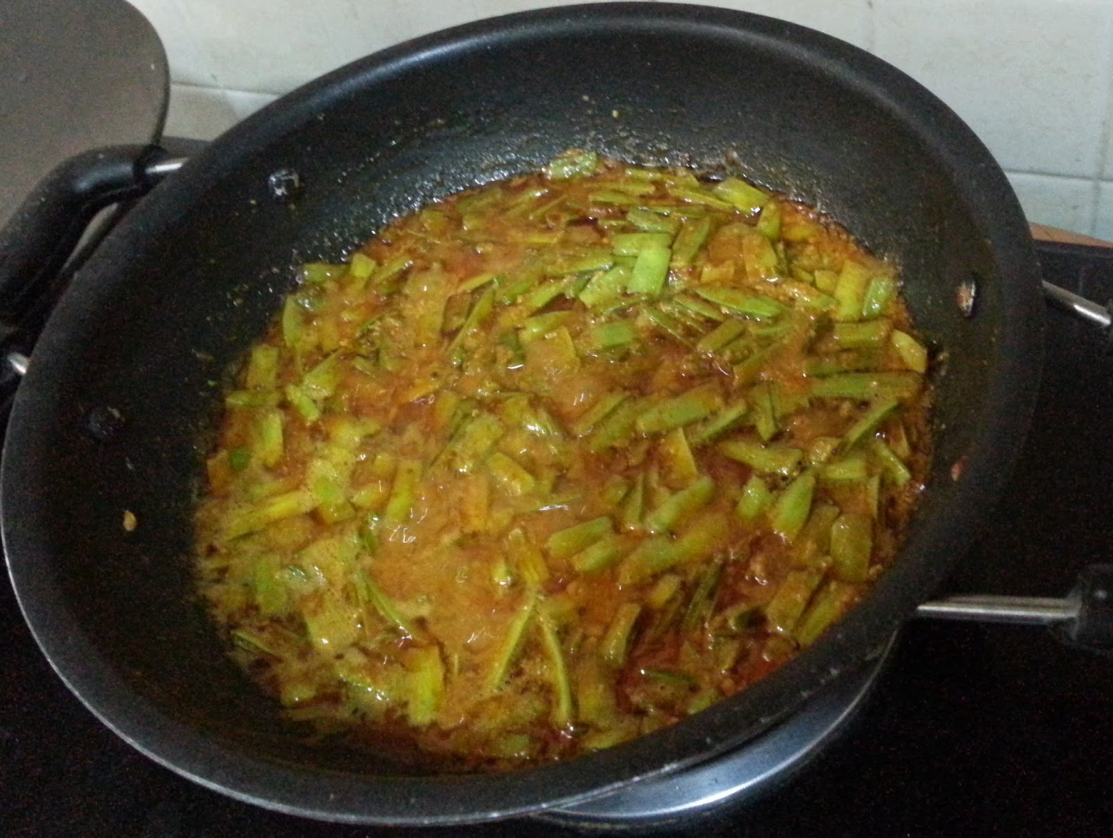 Annapurna: Cluster Beans Curry Recipe / Gavar Phalli ki Sabji