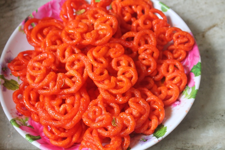 Jangri Recipe - Easy Jhangri Recipe - Yummy Tummy