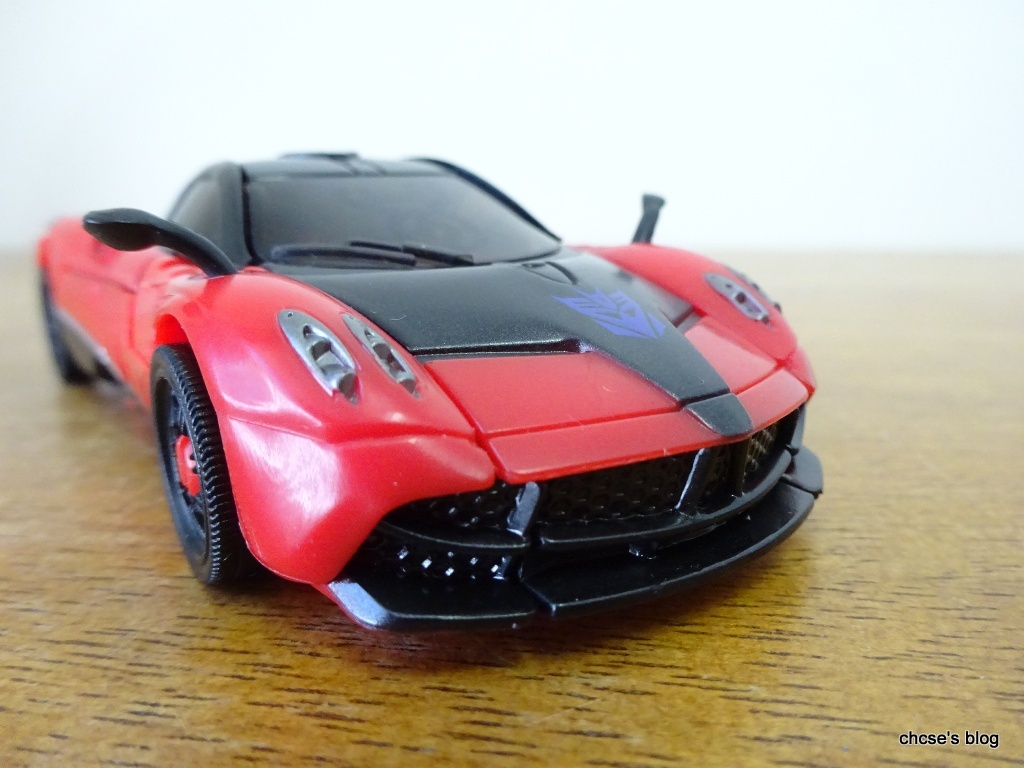 ChCse's blog: Toy Review: Transformers Generations Studio Series Stinger