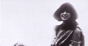 pinturamadrid: tamara de lempicka - kizette en el balcon 1927