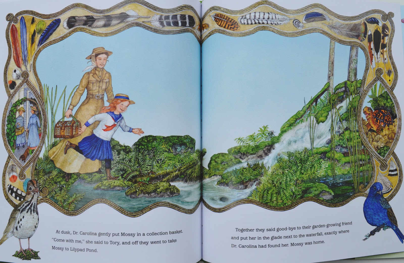 TEXTILE TROLLEY: A book review: Mossy by Jan Brett