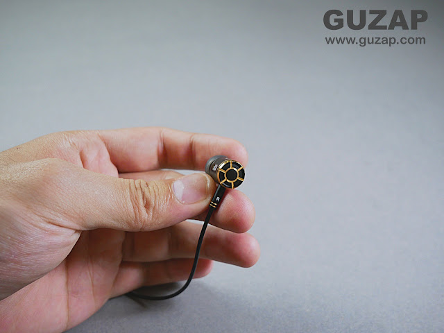 GUZAP: รีวิวหูฟัง 7-11 ราคาเพียง 199.- รุ่นใหม่เบสนุ่ม เสียงเพราะ เกินราคา