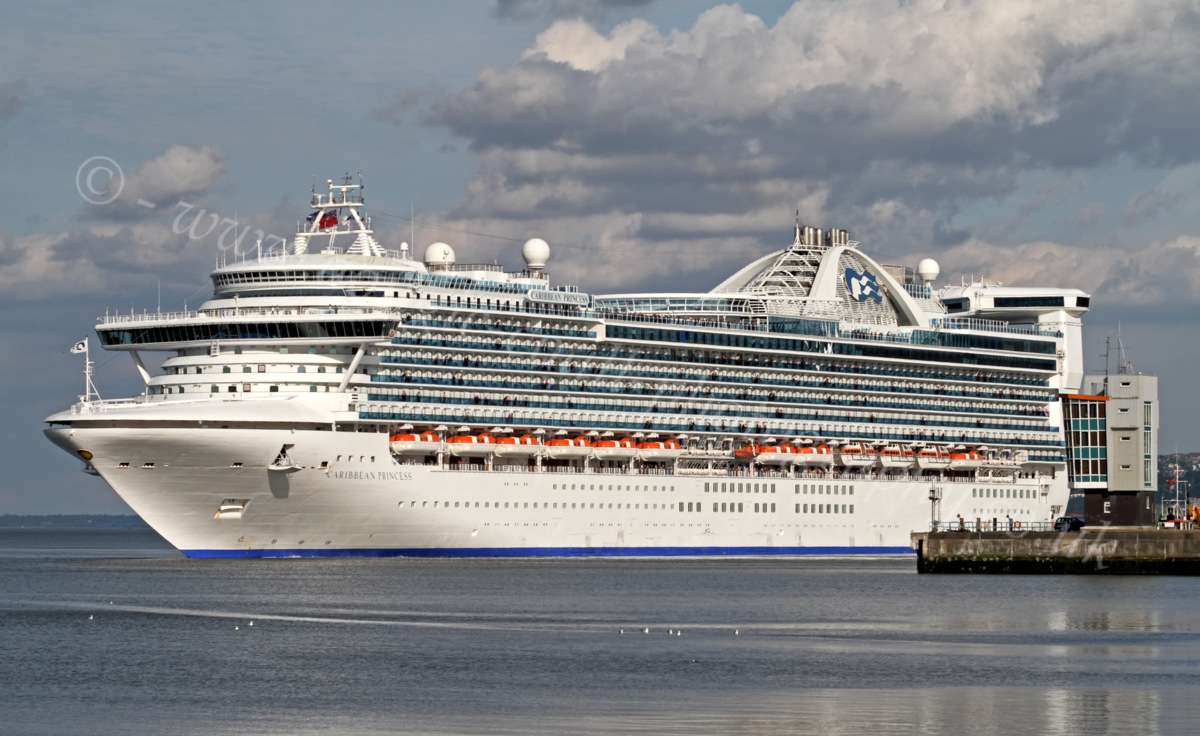Dougie Coull Photography: Caribbean Princess - Cruise Ship
