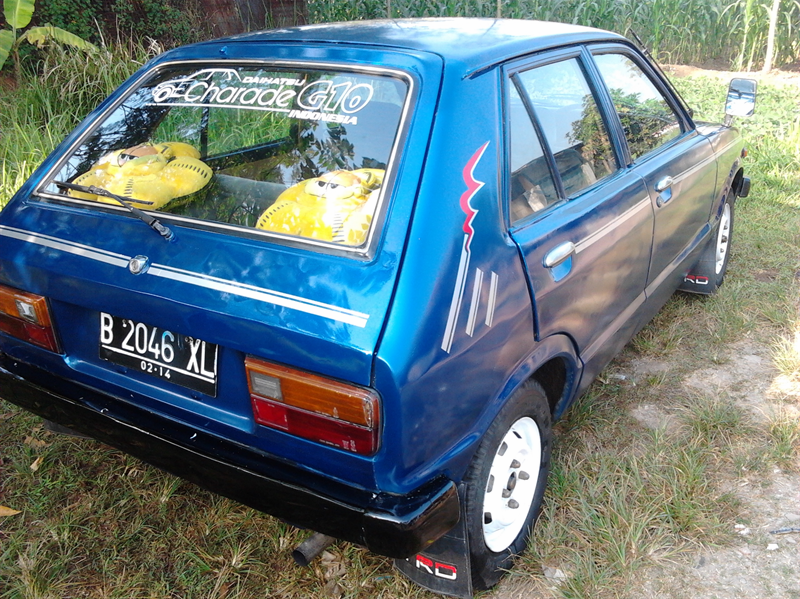 Mobil Daihatsu Charade G10