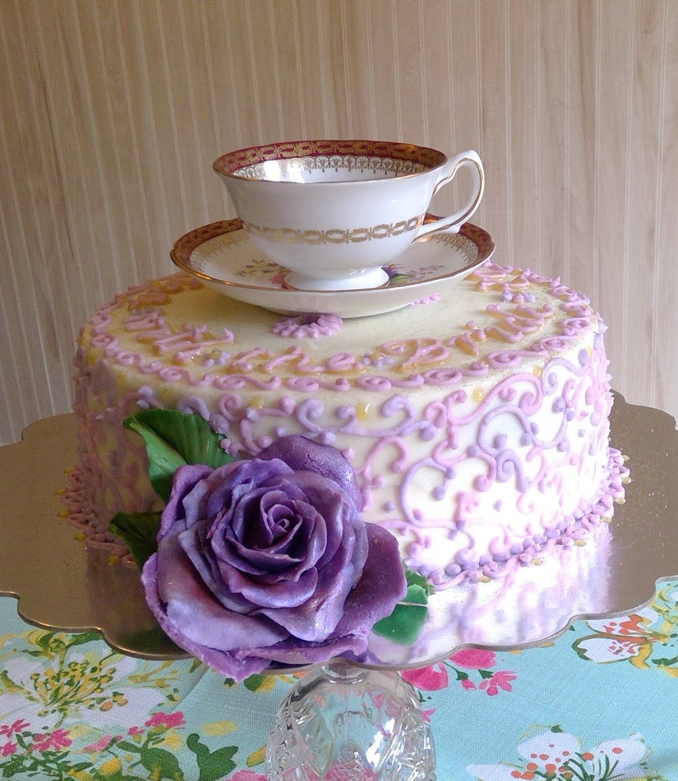 Queen Anne's Lace Cakes