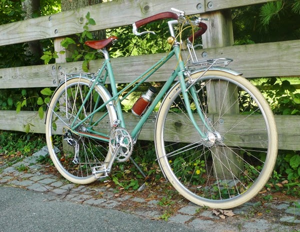 Folding Style ©: Mixte Bikes Retro Style