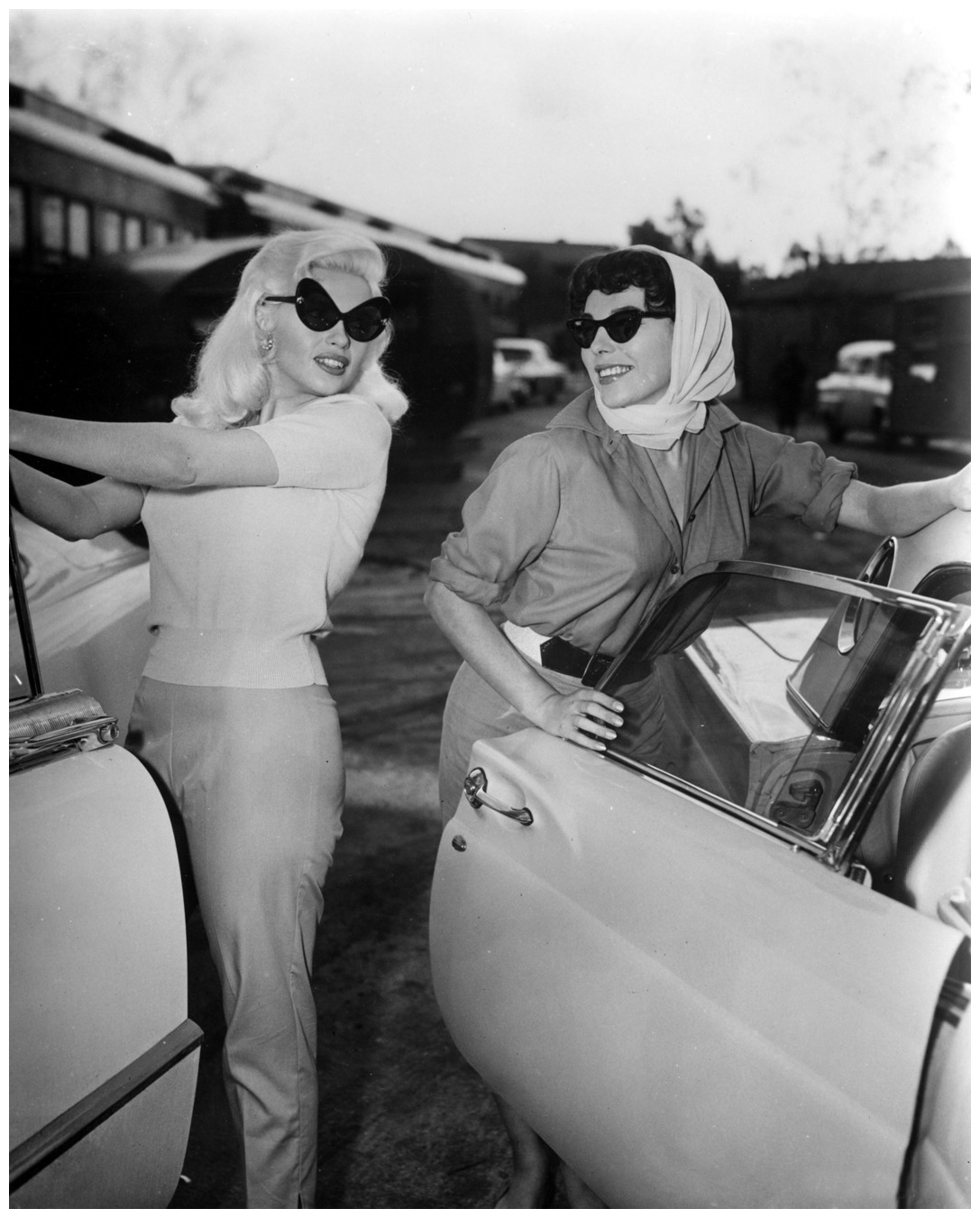 Bespectacled Birthdays: Jayne Mansfield, c.1957