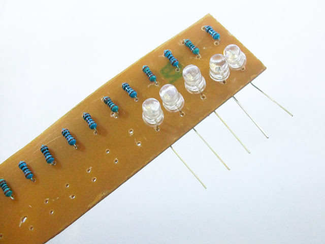 Persistence of Vision (POV) Using Arduino ~ Arduino Tutorial