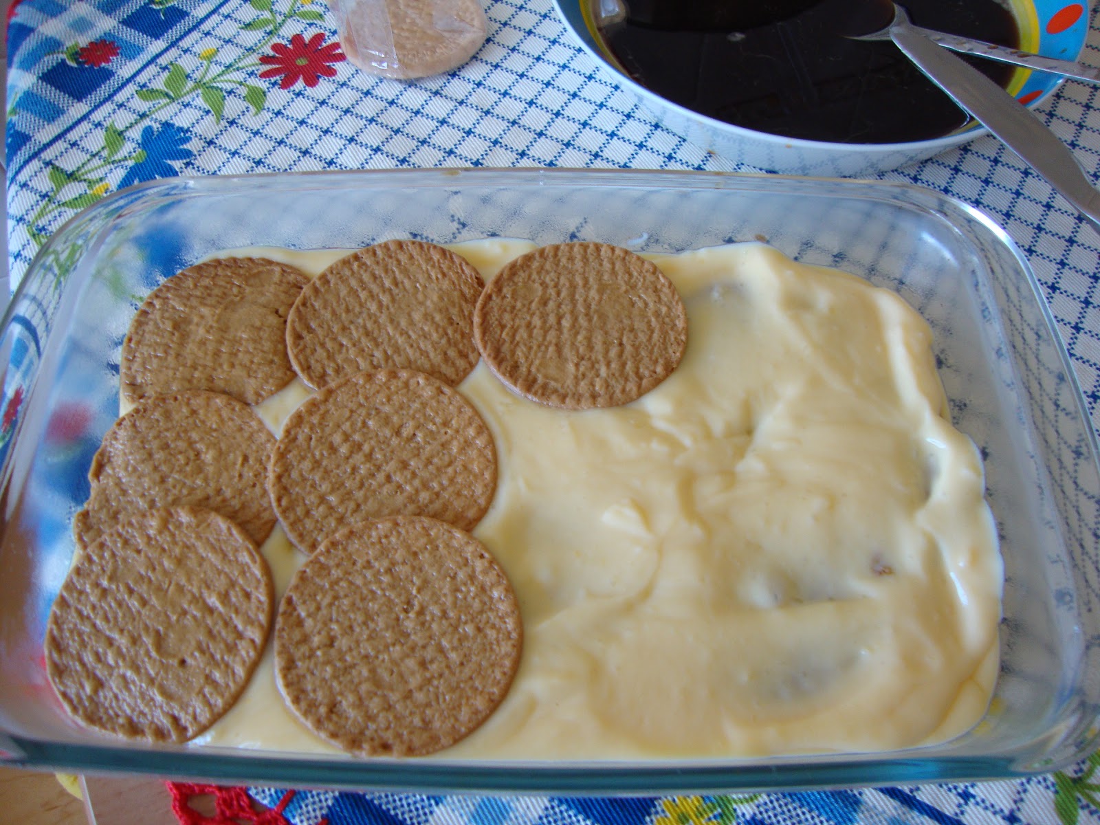 Doces para ti...: Doce de bolacha...